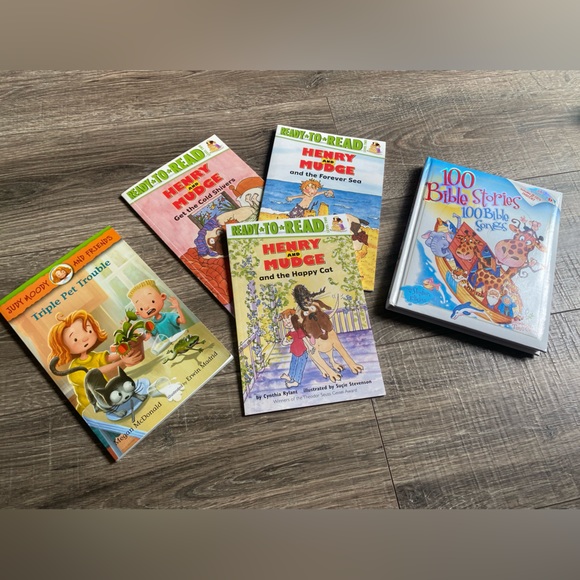 Other | Set Of 5 Kids Books With Henry And Mudge Judy Moody And Bible ...